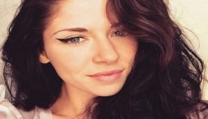 Who is Anna Reed of Harrogate, UK? Biography, Wiki, Age, British ...